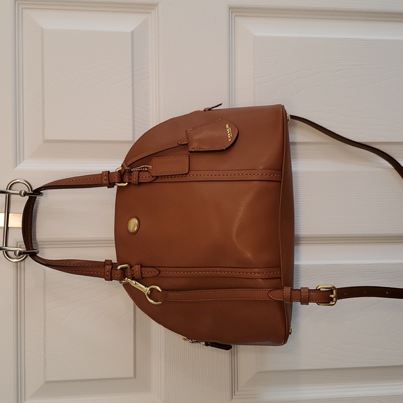Coach | Bags | Coach Tan Leather With Gold Hardwear Purse | Poshmark